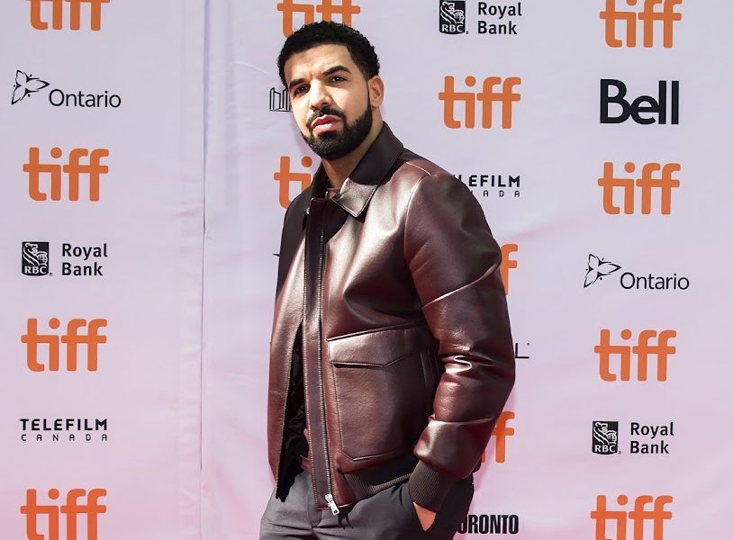 Rapper Drake Buys Share in Dave's Hot Chicken - financialreader.com